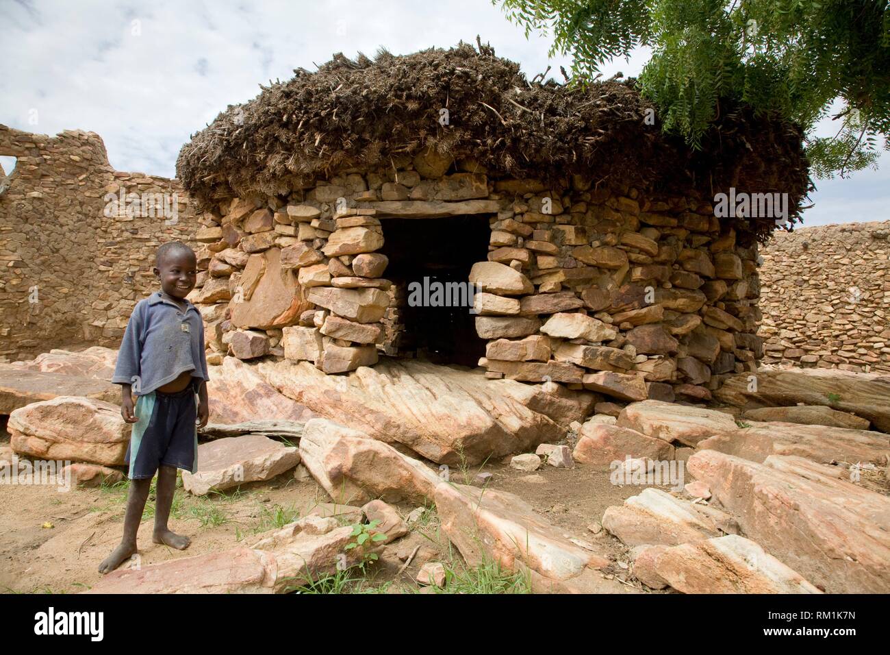 Dogon architecture hi-res stock photography and images - Alamy