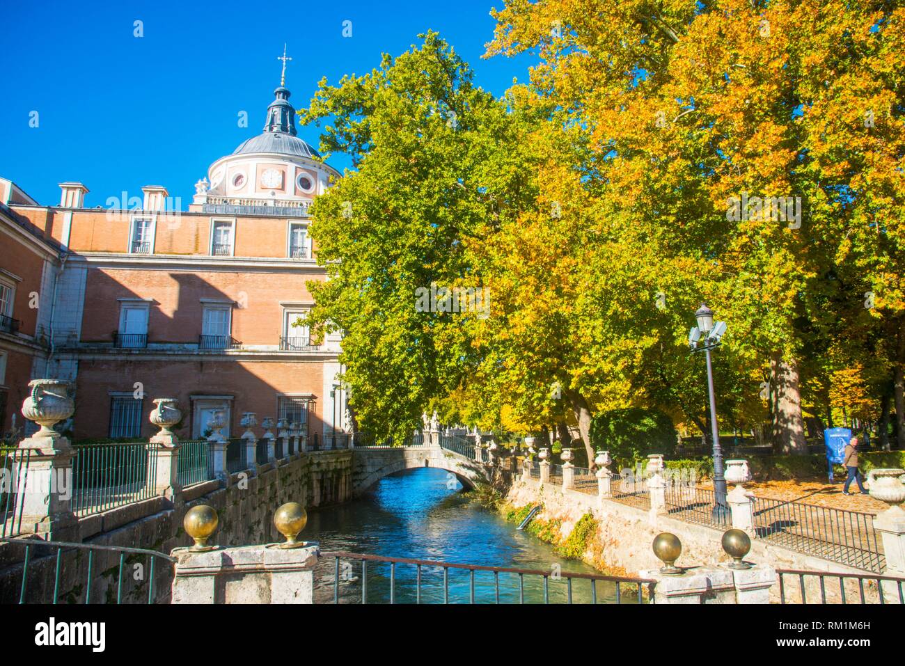 Aranjuez palace and gardens hi-res stock photography and images - Alamy