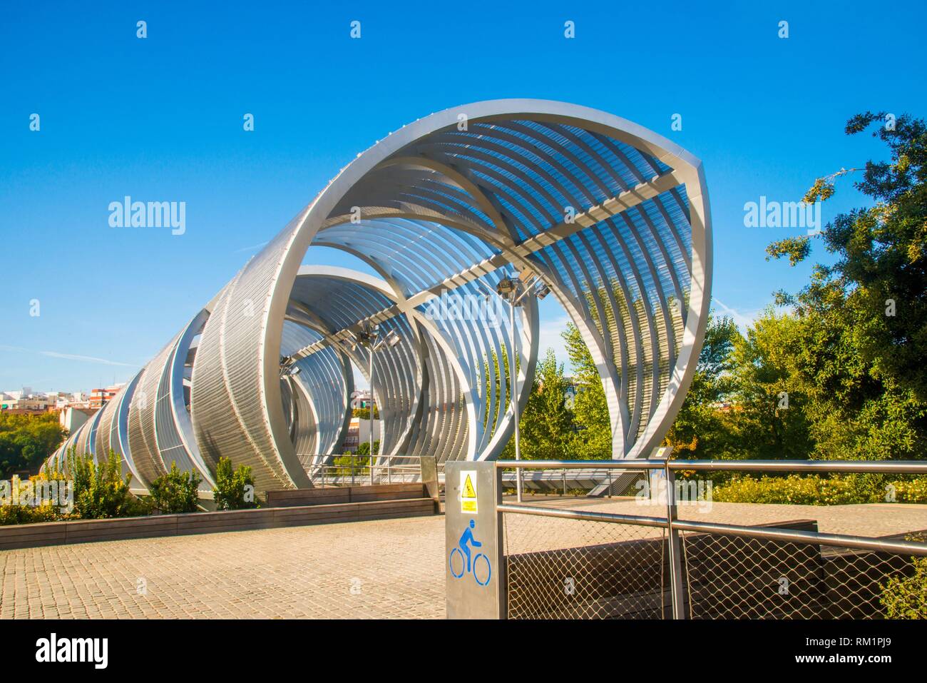 Madrid río park hi-res stock photography and images - Alamy