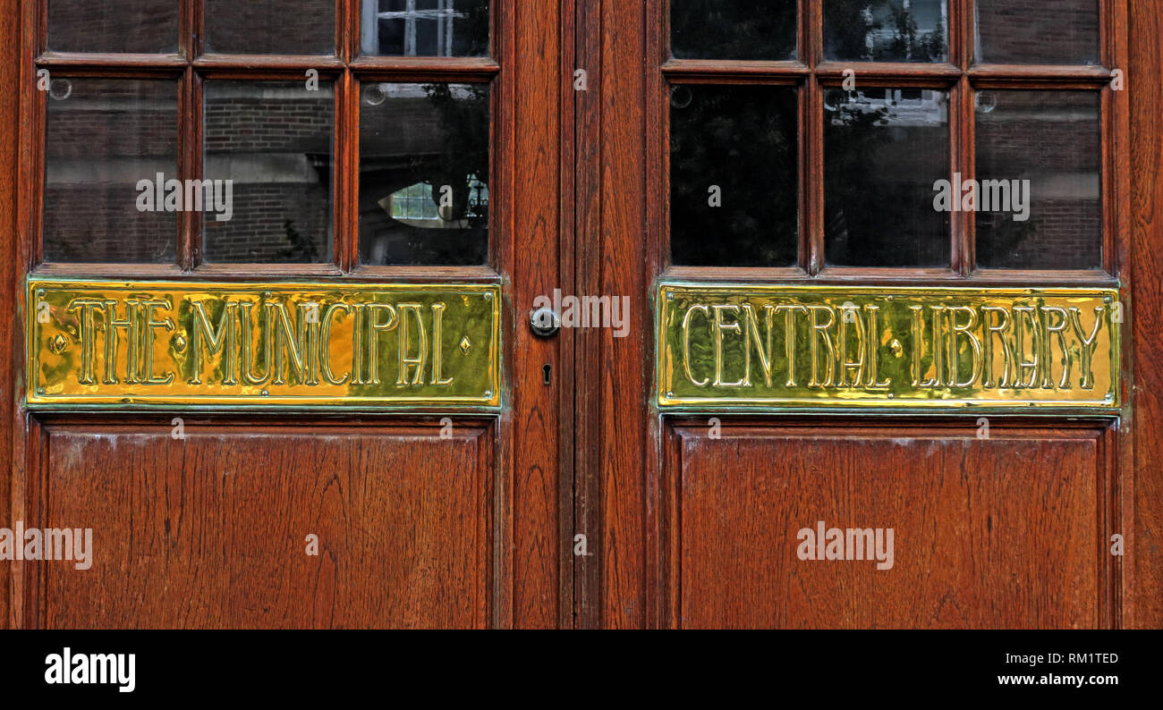 Bristol Municipal Central Library, Deanery Road, City Centre, Bristol ...