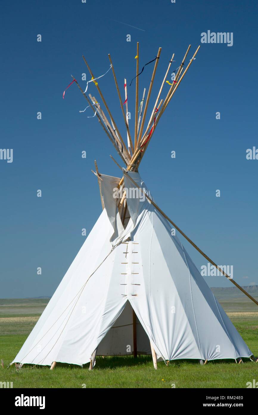 Teepee Native American Great Plains High Resolution Stock Photography ...