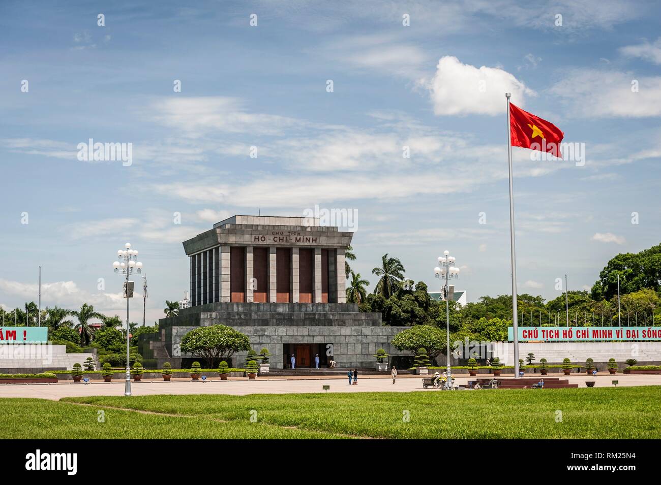 Ba dinh square vietnam hi-res stock photography and images - Alamy