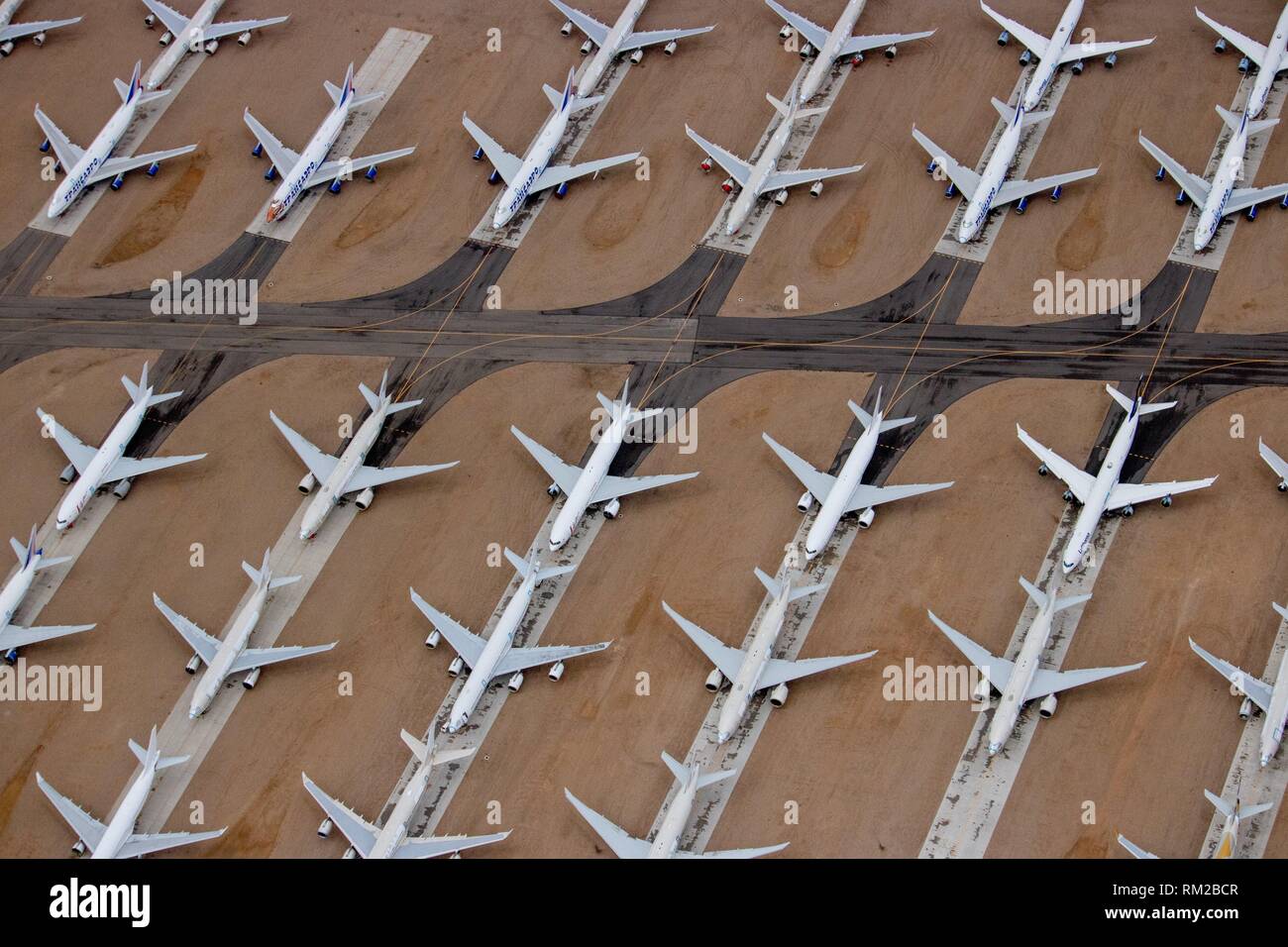 Teruel airfield hi-res stock photography and images - Alamy
