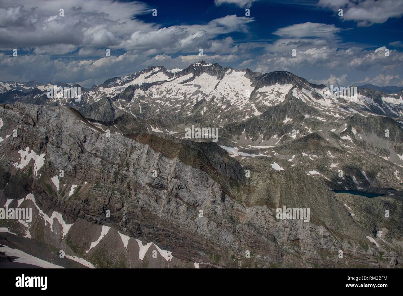 Pico de aneto hi-res stock photography and images - Alamy