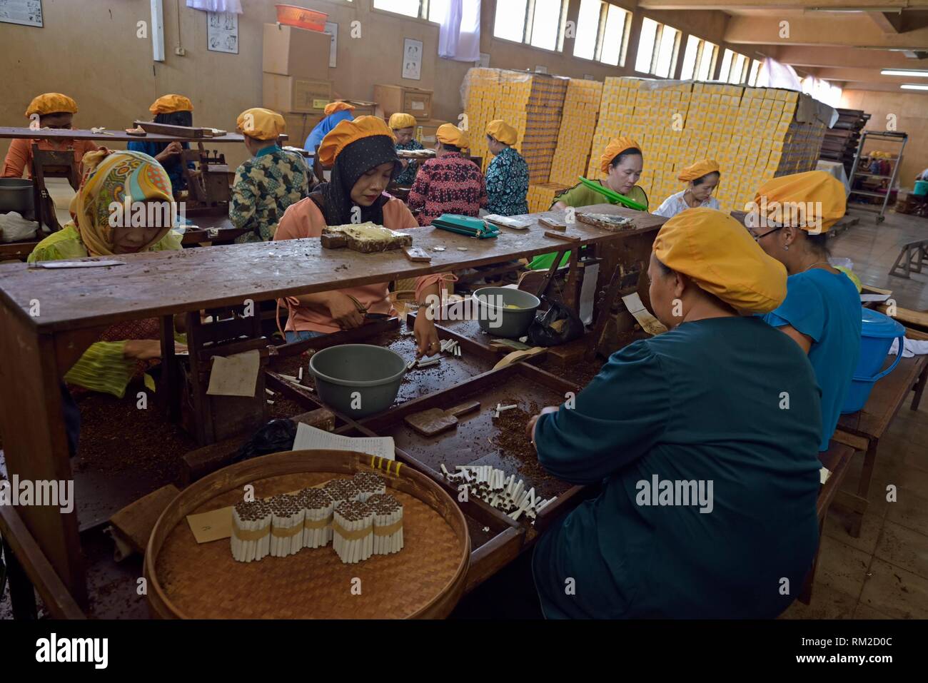 Cigarette kretek hi-res stock photography and images - Alamy