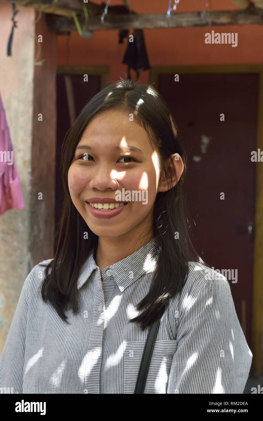 Young indonesian woman portrait hi-res stock photography and images - Alamy