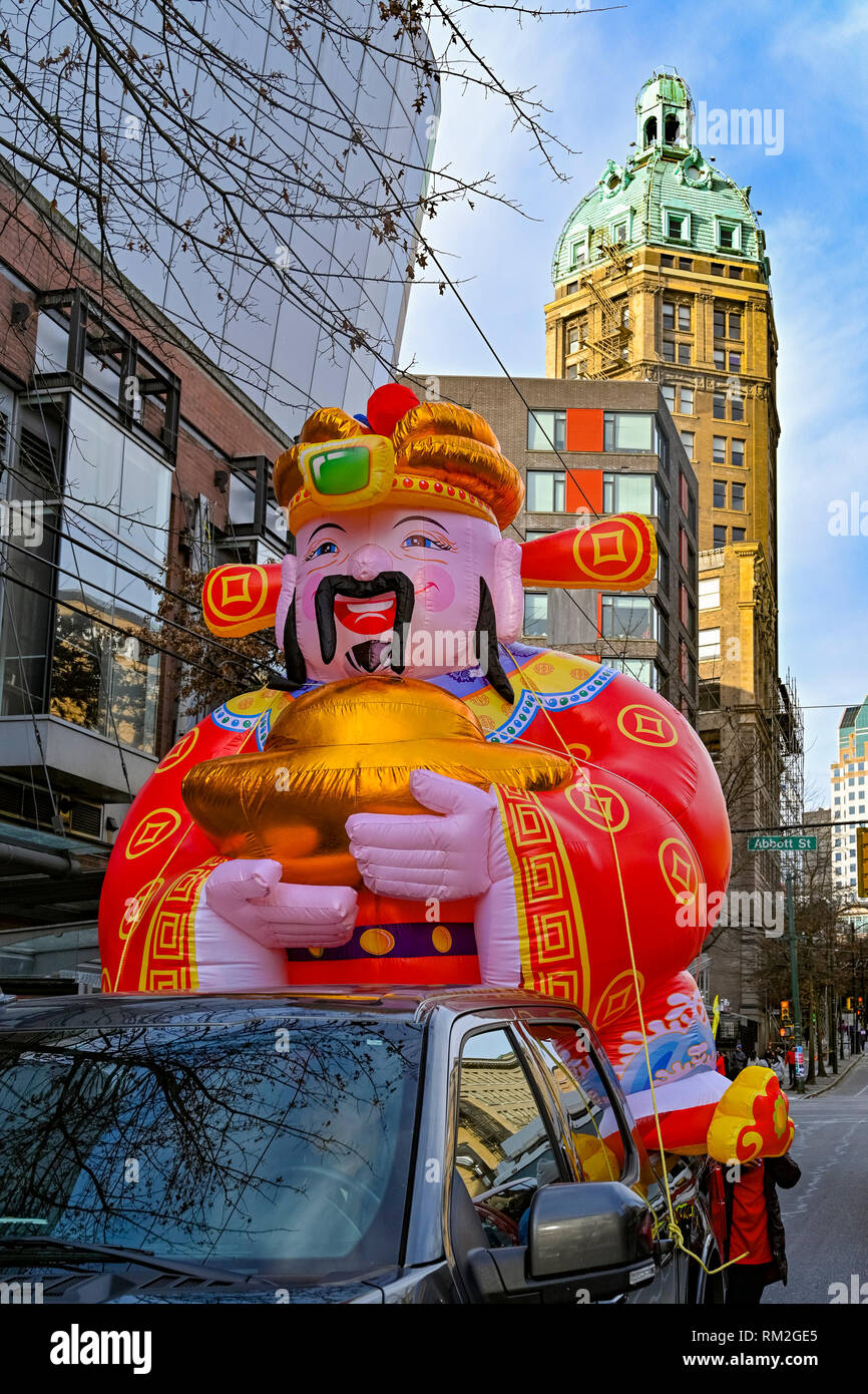 Parade float hi-res stock photography and images - Alamy