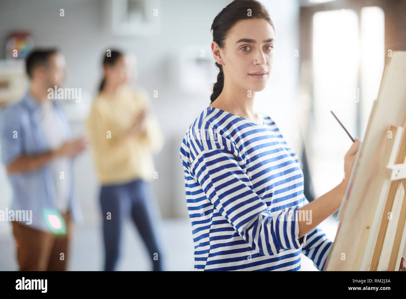 Student in art studio Stock Photo - Alamy