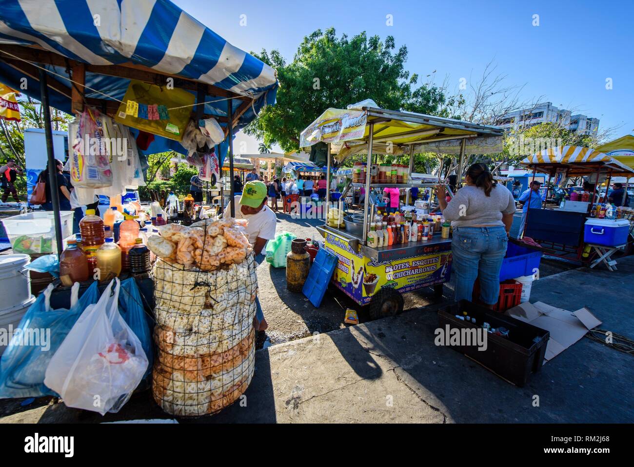 Merida market yucatan hi-res stock photography and images - Alamy