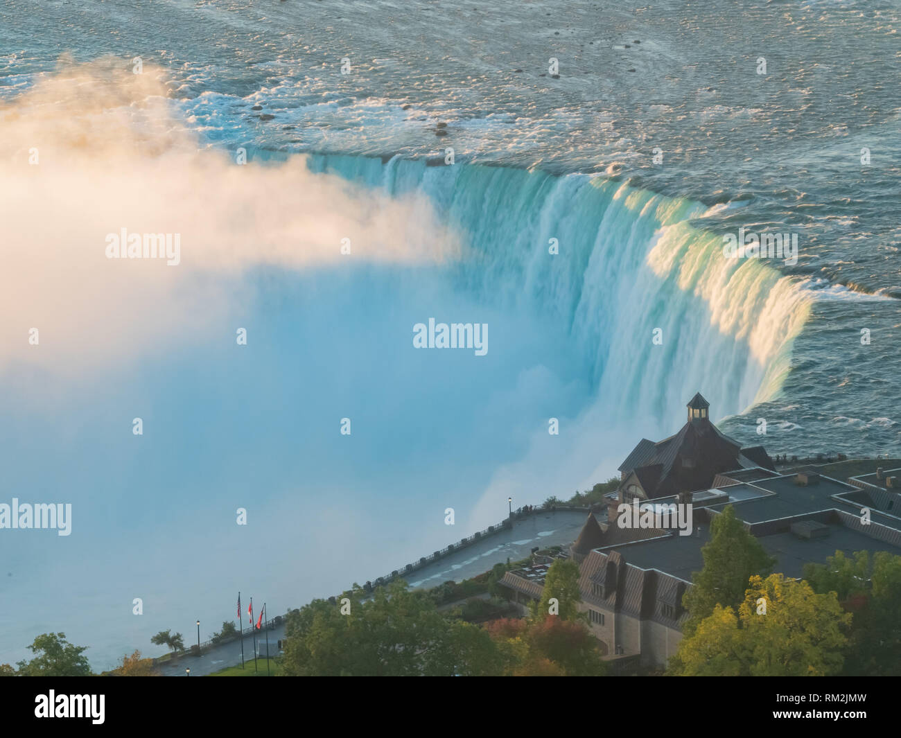 Aerial sunrise view of the Table Rock Welcome Centre of the beautiful ...