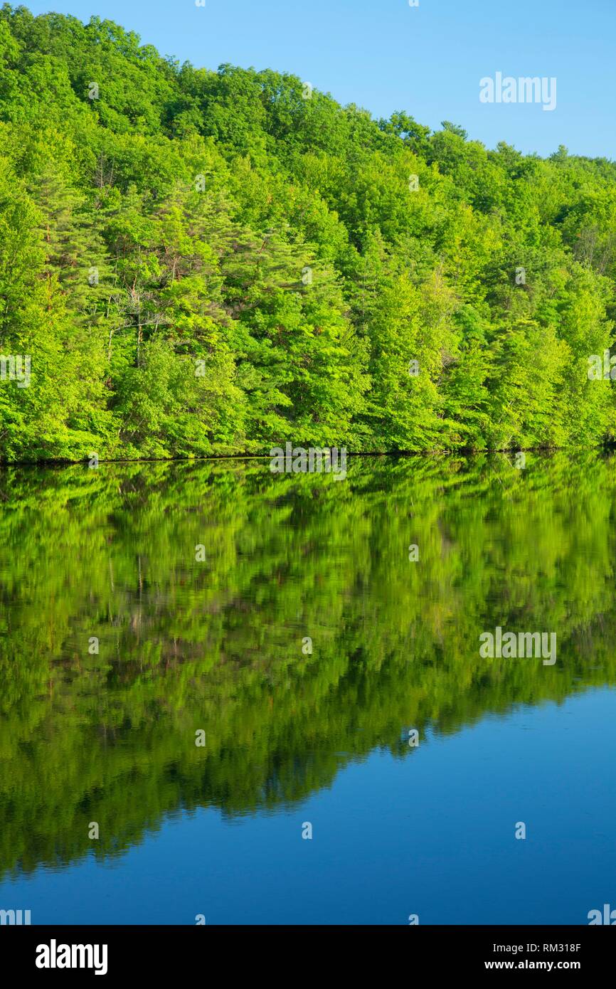 Ridge rock hi-res stock photography and images - Alamy