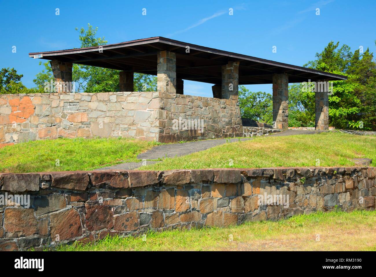 Ccc shelter hi-res stock photography and images - Alamy