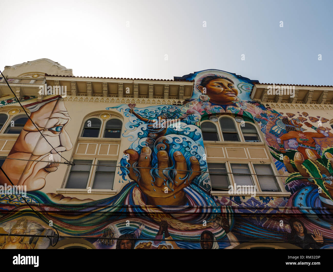 Wall mural painted on side of building in San Francisco Stock Photo - Alamy