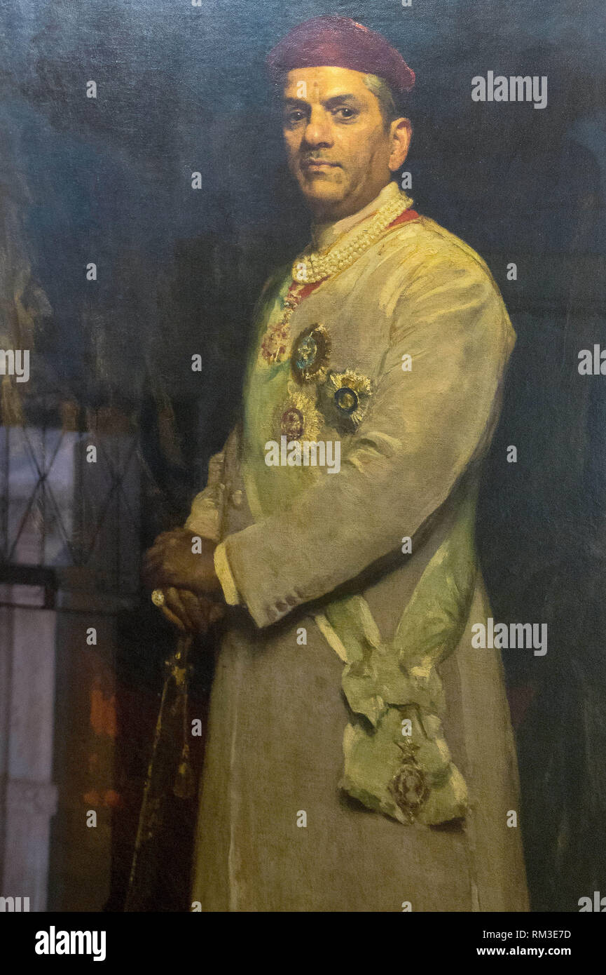 Sayajirao Gaekwad painting in Baroda Museum and Picture Gallery ...