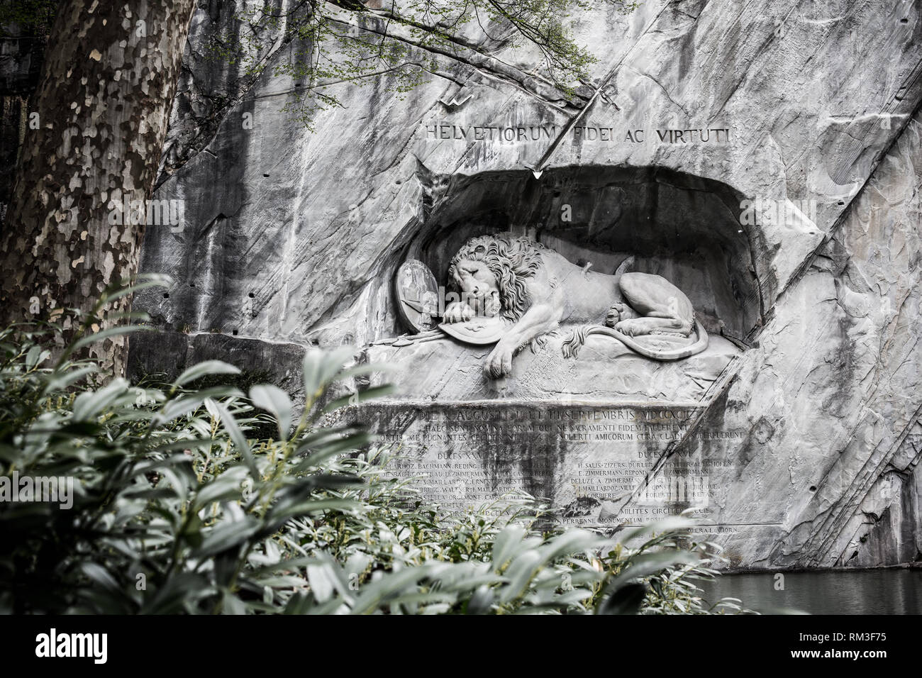 Lucerne Switzerland April 16 Lion Monument A Exhausted Lion Carved
