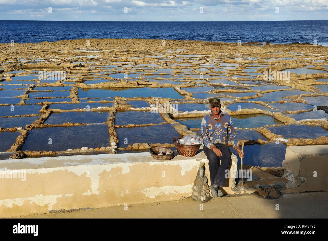 Mediterranean Man Stock Photos & Mediterranean Man Stock Images - Alamy