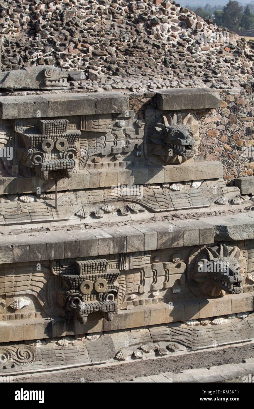 Quetzalcoatl teotihuacan art hi-res stock photography and images - Alamy