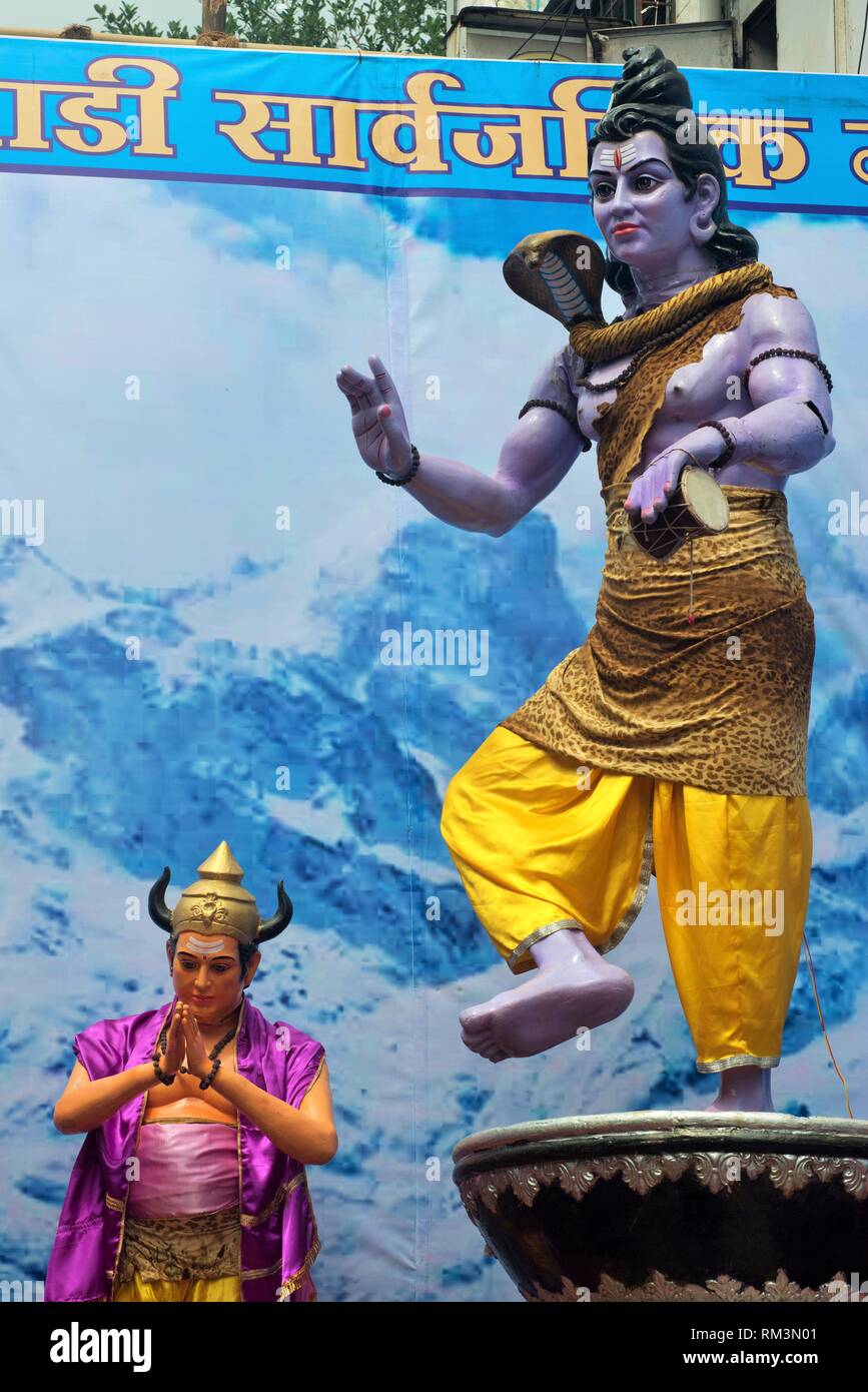 Idols of Lord Shiva and Rishabha, Ganapati festival, Maharashtra, India ...
