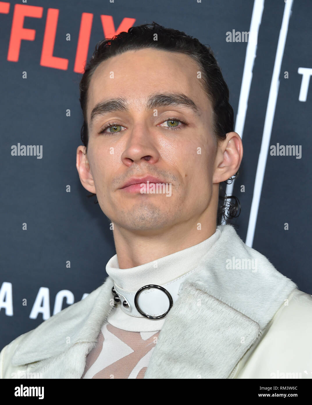 Robert Sheehan Eyeliner