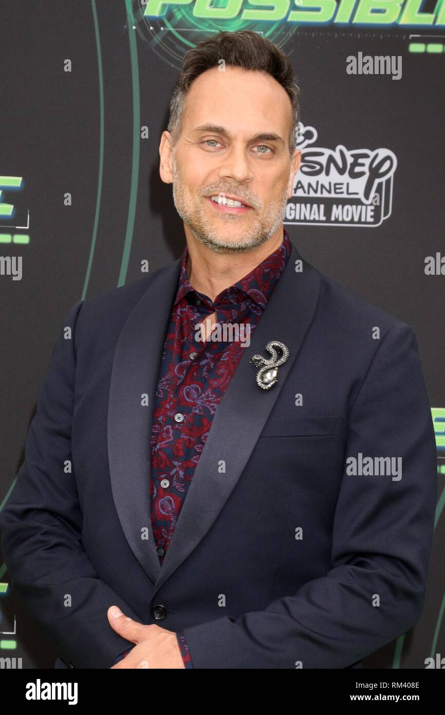 Los Angeles, CA, USA. 12th Feb, 2019. Todd Stashwick at arrivals for ...