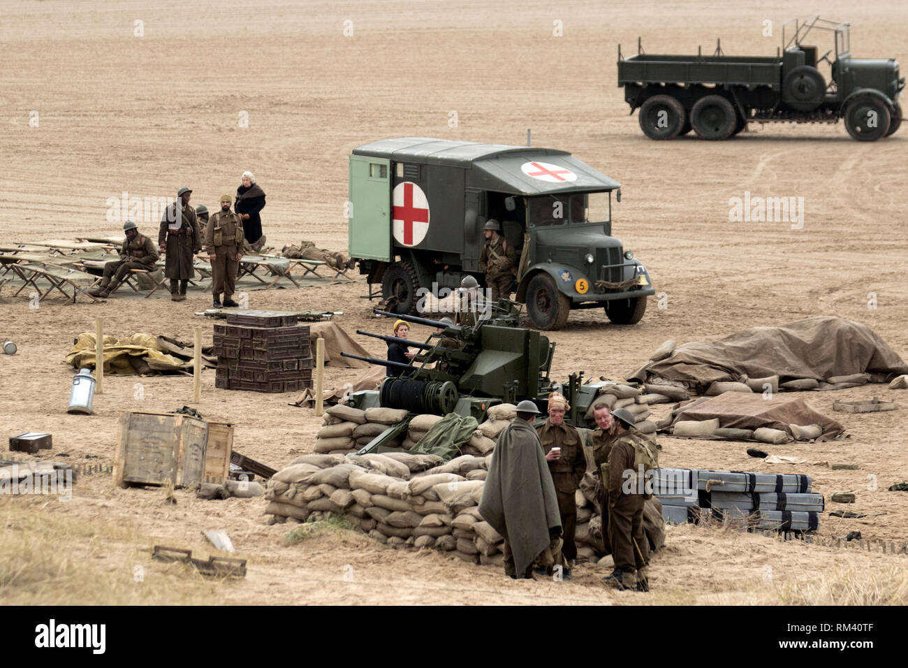 British ambulance world war 2 hi-res stock photography and images - Alamy