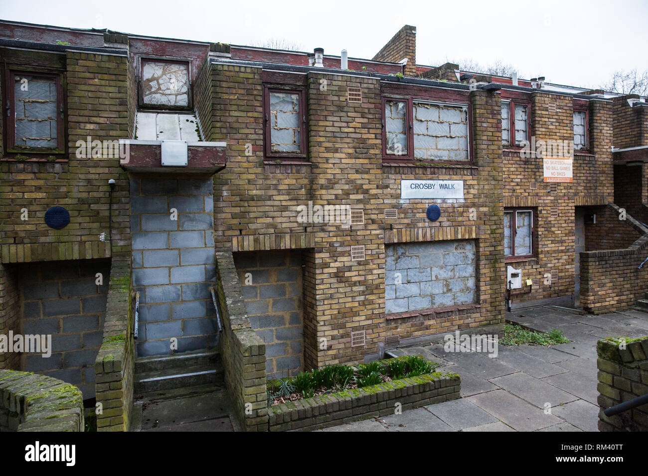London, UK. 12th February, 2019. The Cressingham Gardens Estate, built ...