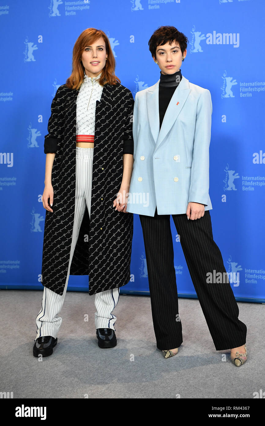 Elisa y marcela hi-res stock photography and images - Alamy