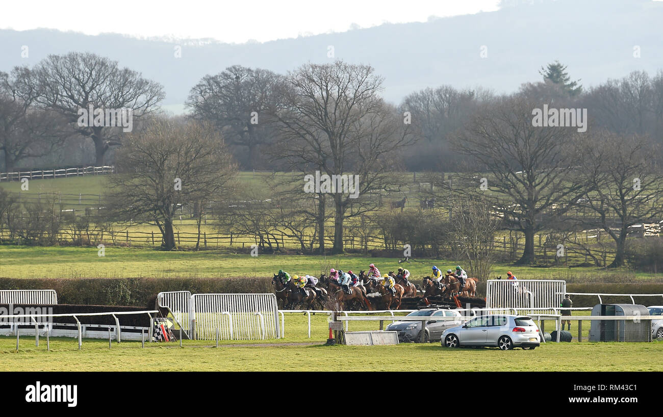 Plumpton races racing horse racecourse course east sussex uk bri hi-res ...