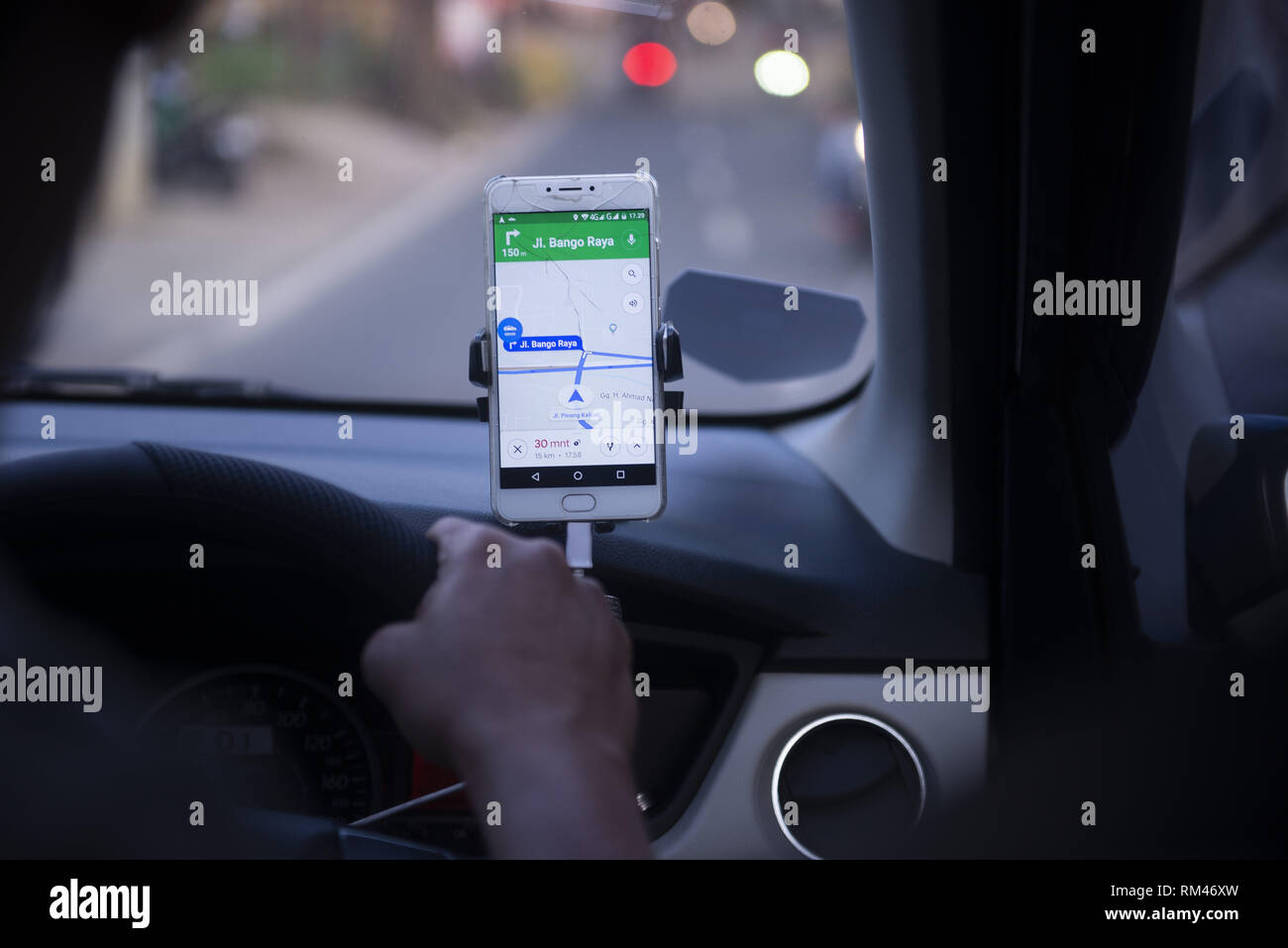 Dki Jakarta, DKI Jakarta, Indonesia. 13th Feb, 2019. An on-line taxi ...