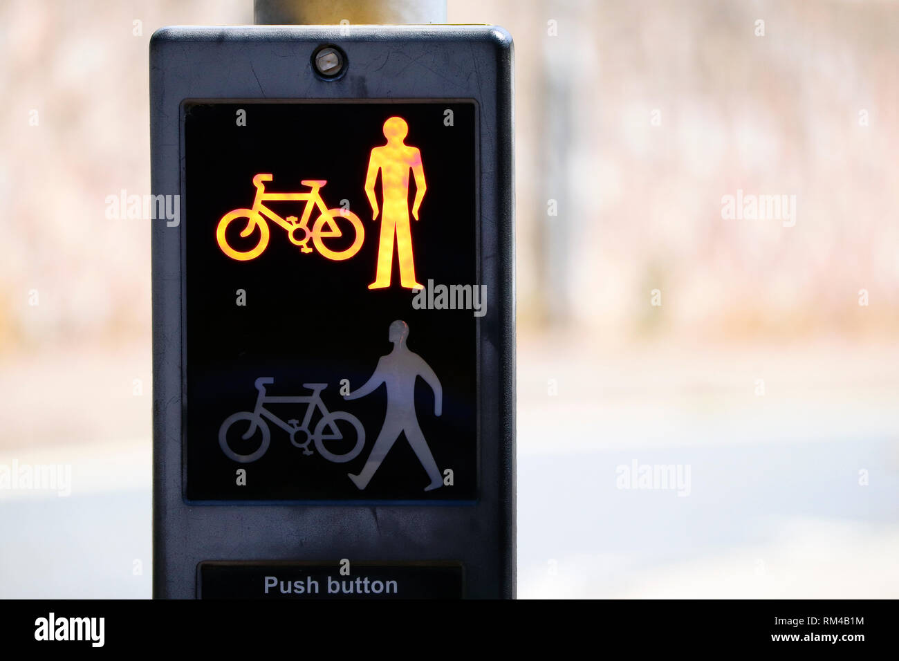 Red man symbol pedestrian crossing hi-res stock photography and images ...