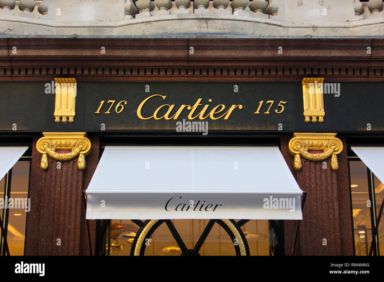 Cartier old bond street hi-res stock photography and images - Alamy