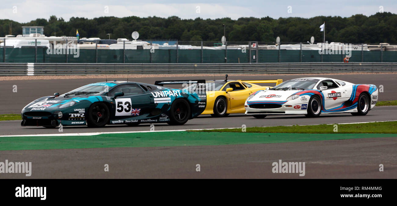 Jaguar xj220 hi-res stock photography and images - Alamy