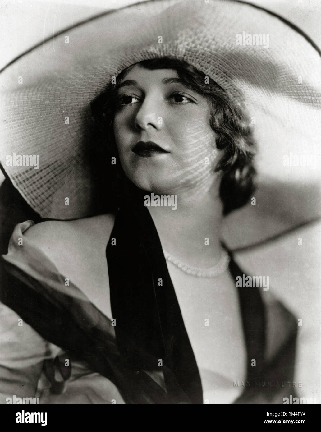 Janet Gaynor, circa (1934) Photo by Max Munn Autrey File Reference ...