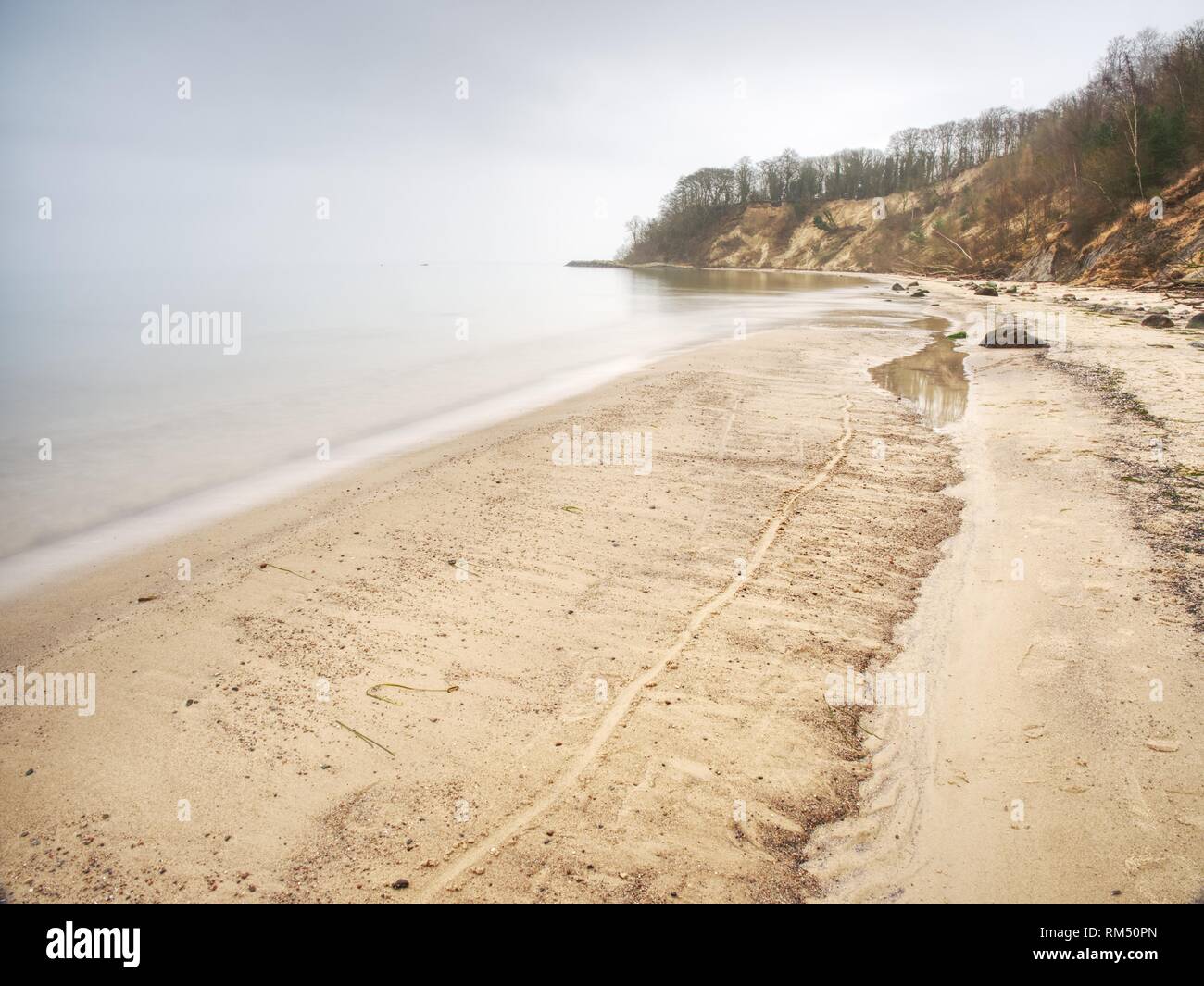 Kids feet beach hi-res stock photography and images - Alamy
