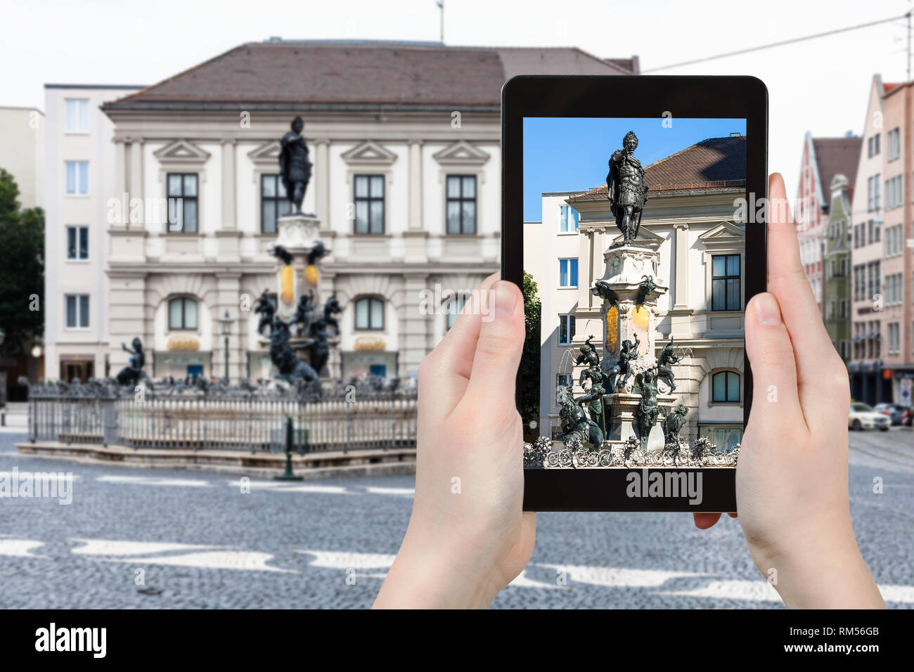 travel concept - tourist photographs of Augustusbrunnen (Augustus ...