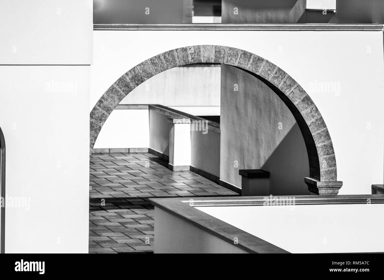 structural arch in black and white Stock Photo - Alamy