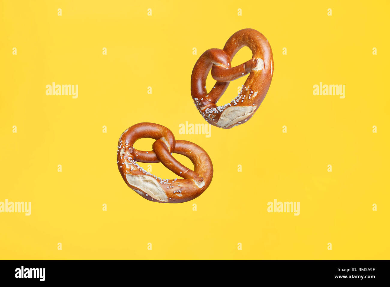 Salted pretzel hi-res stock photography and images - Alamy Salted pretzel hi-res stock photography and images - Alamy