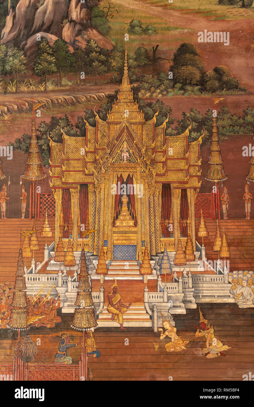 Golden pagoda in Wat Phra Kaew murals Stock Photo - Alamy
