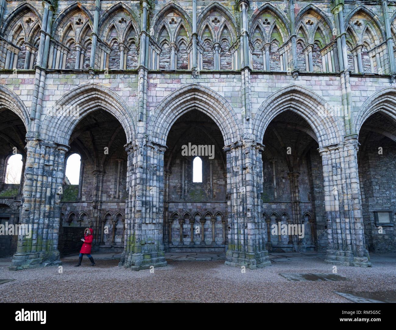 Palace of holyroodhouse hi-res stock photography and images - Alamy