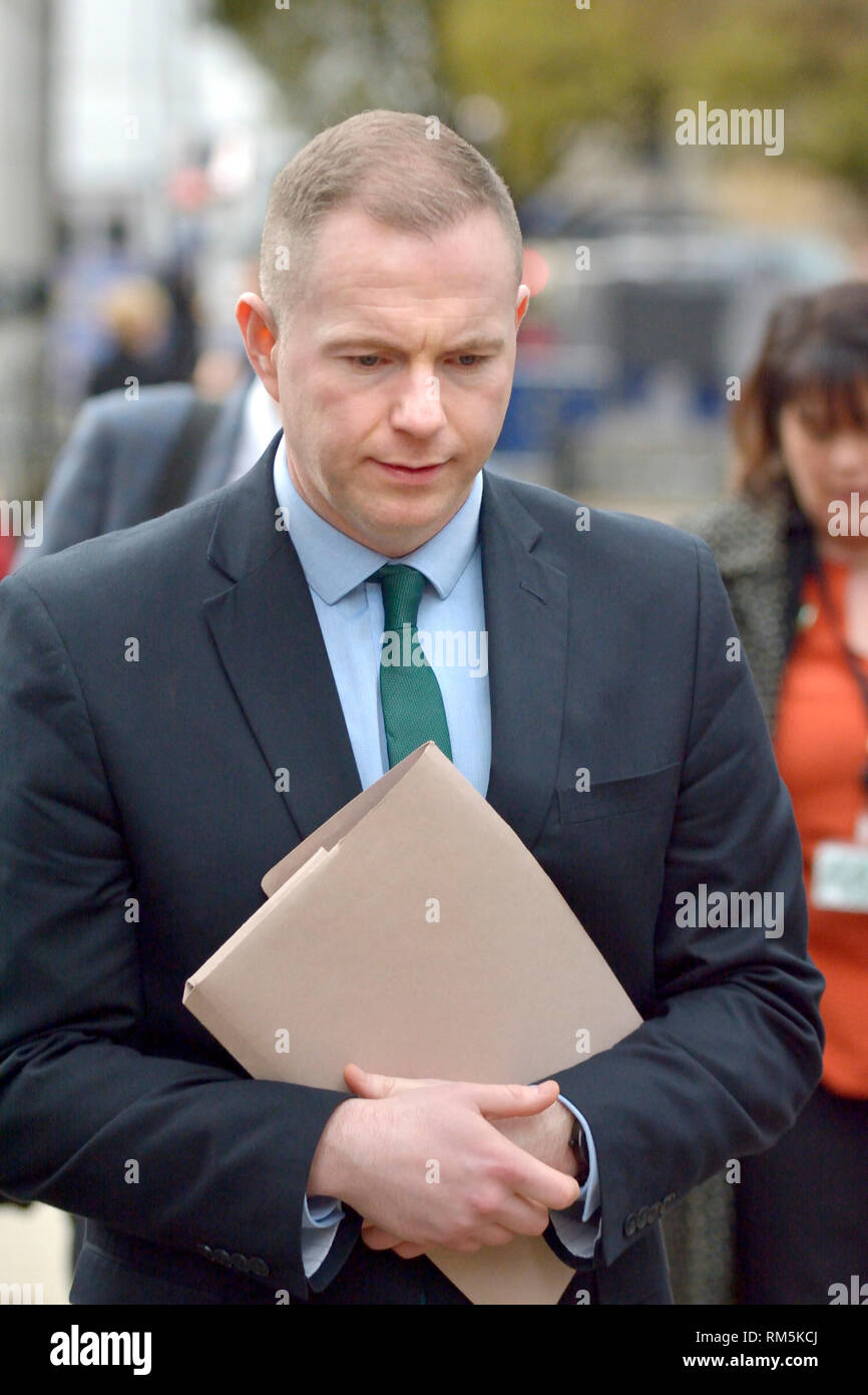 Sinn fein parliament hi-res stock photography and images - Alamy