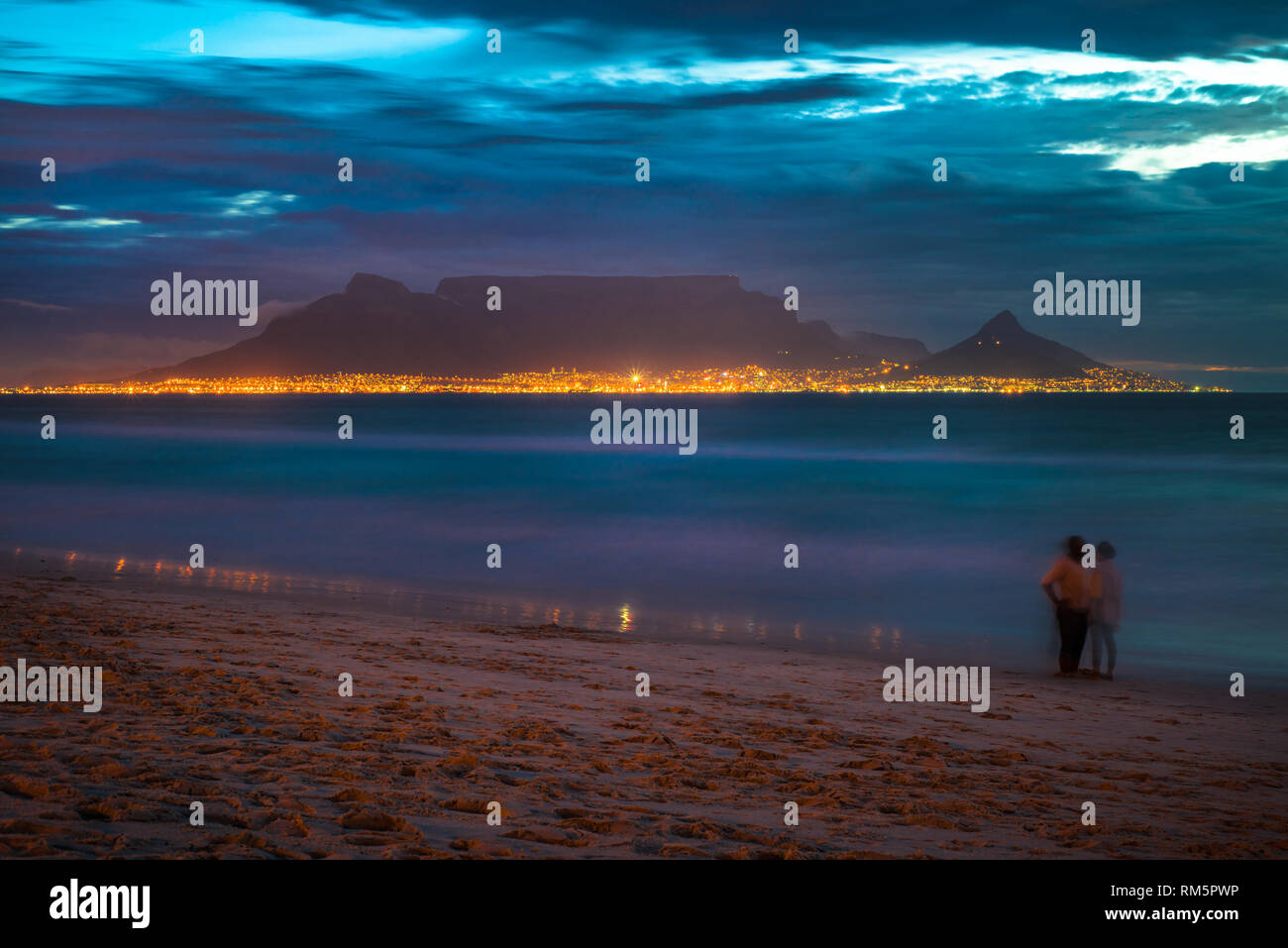 Cape town aerial sunset hi-res stock photography and images - Alamy