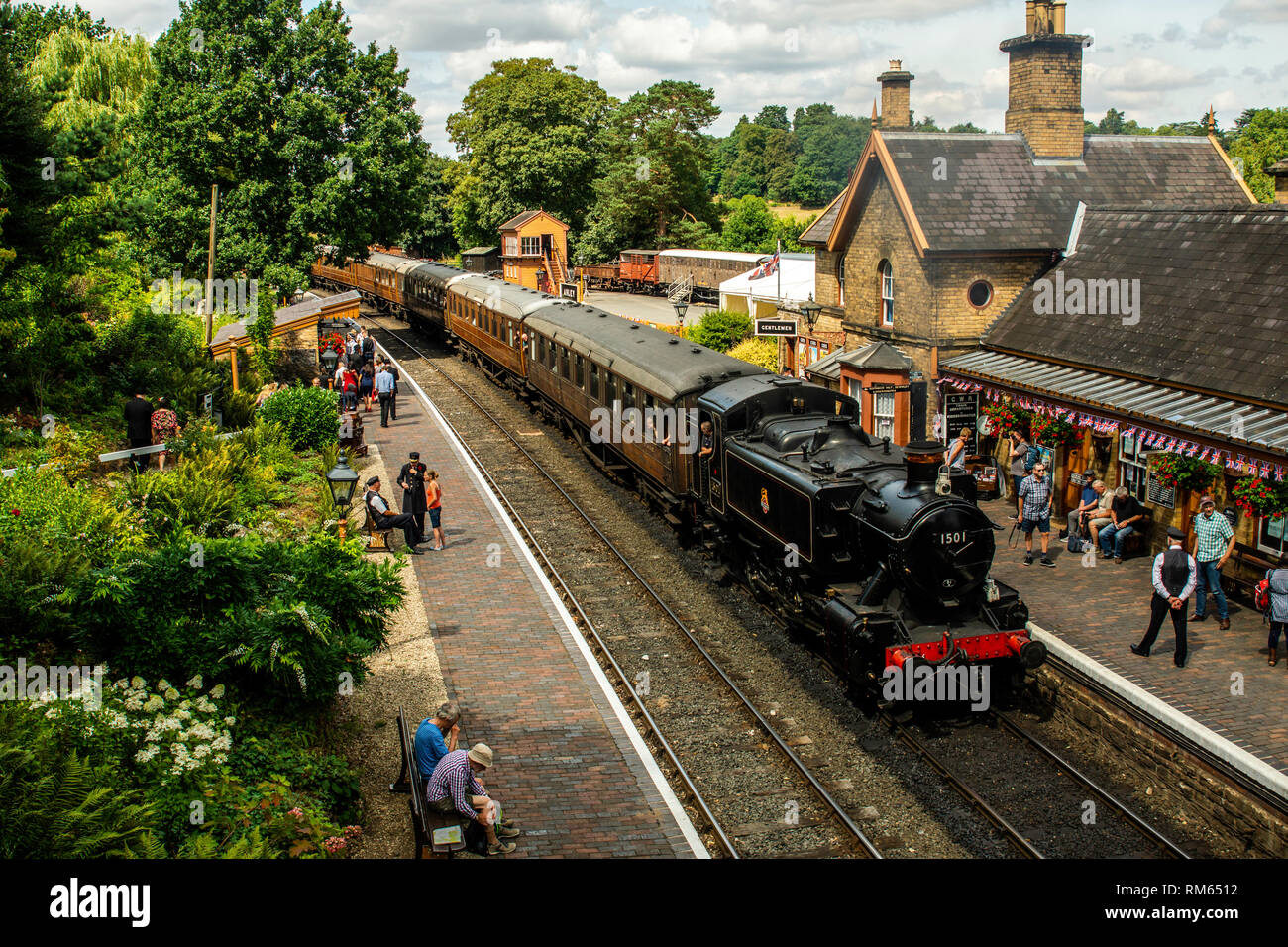 Midland railway hi-res stock photography and images - Alamy