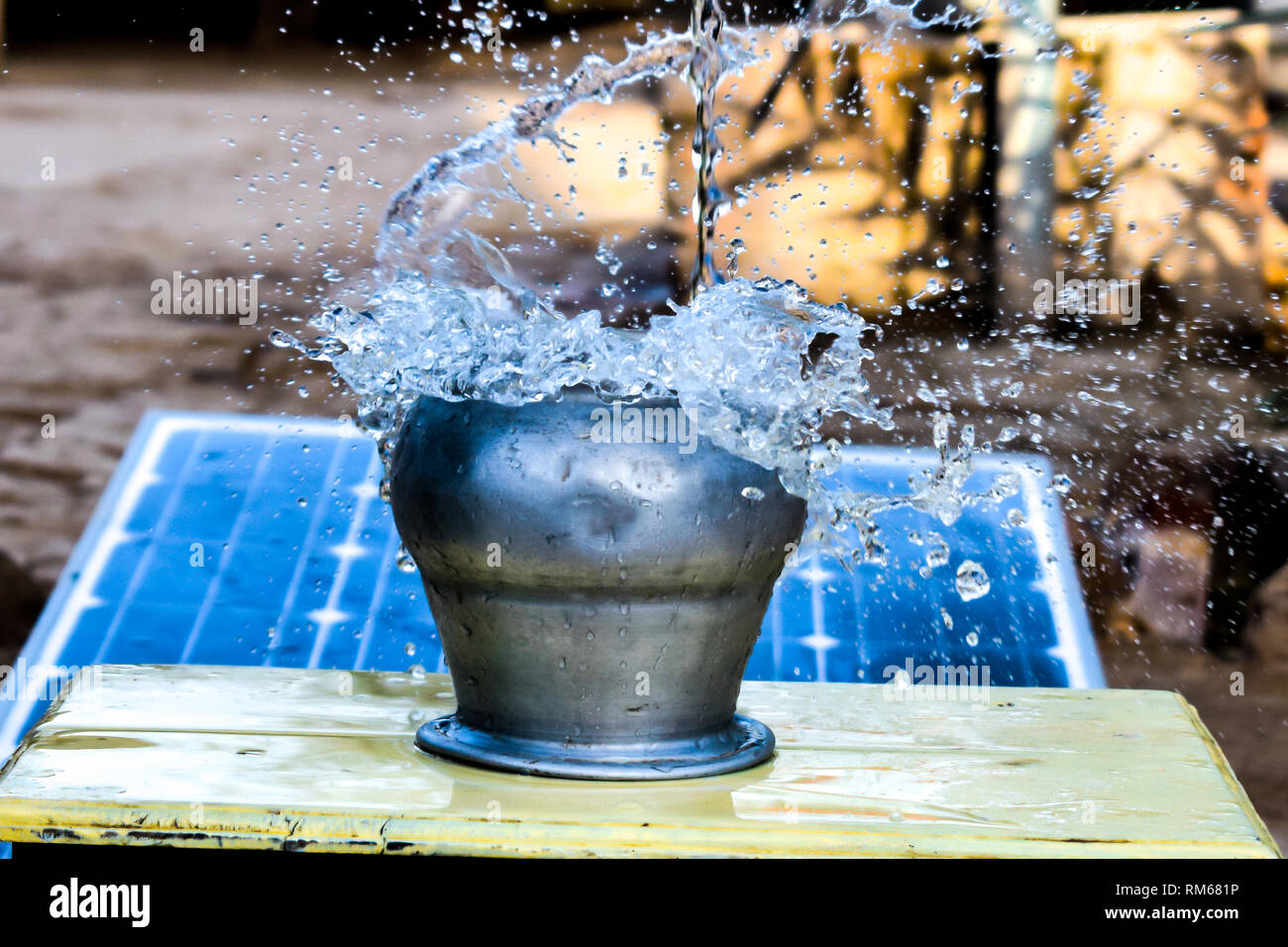 Frozen motion hi-res stock photography and images - Alamy