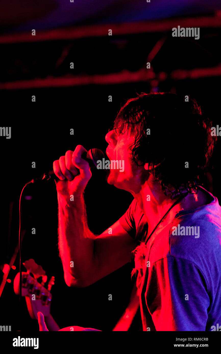 Jimmy Pursey Sham 69 Origional 1977 Line Up Bungalow Bar set Stock ...