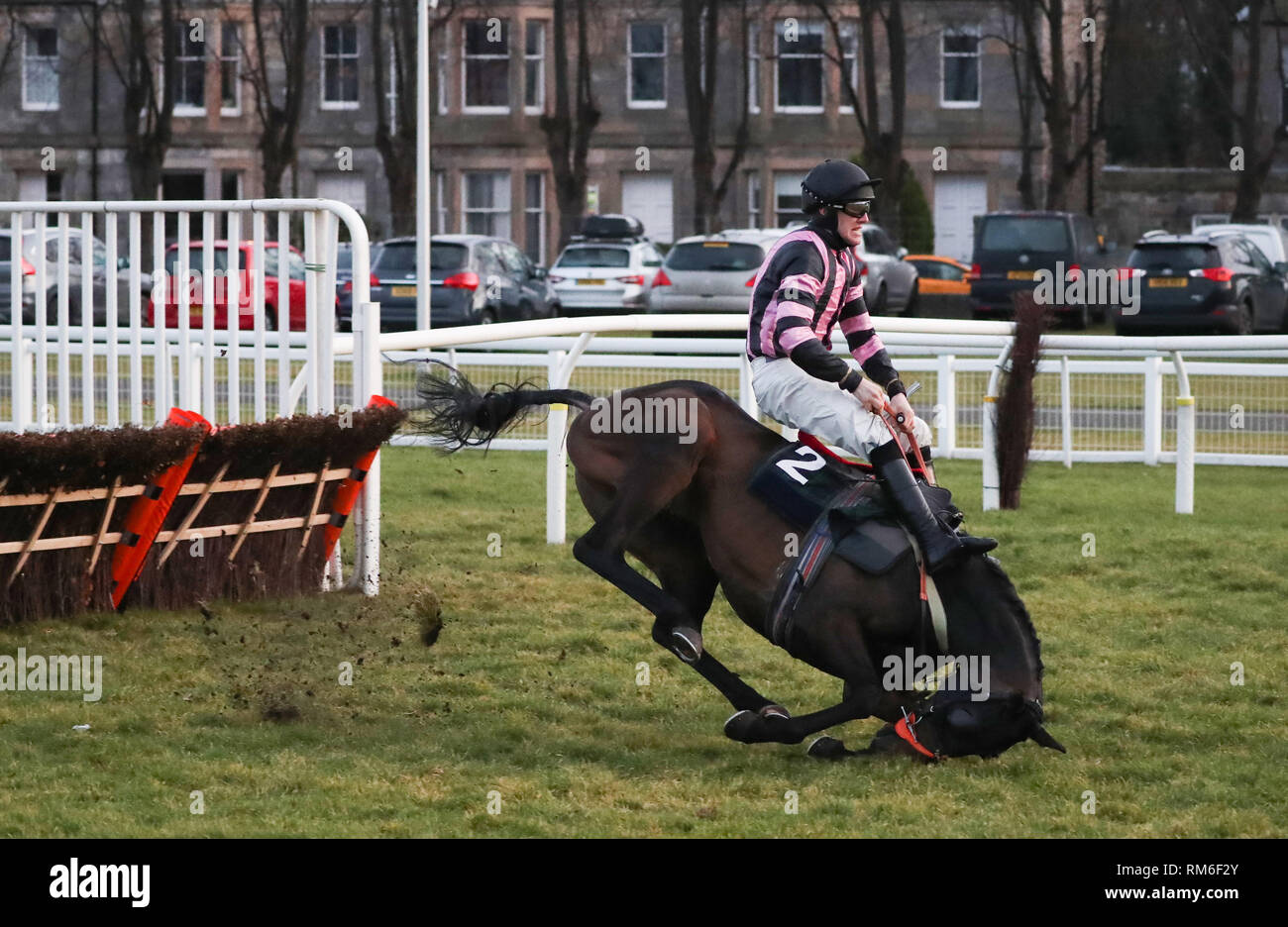 Jockey alan johns falls off hi-res stock photography and images - Alamy