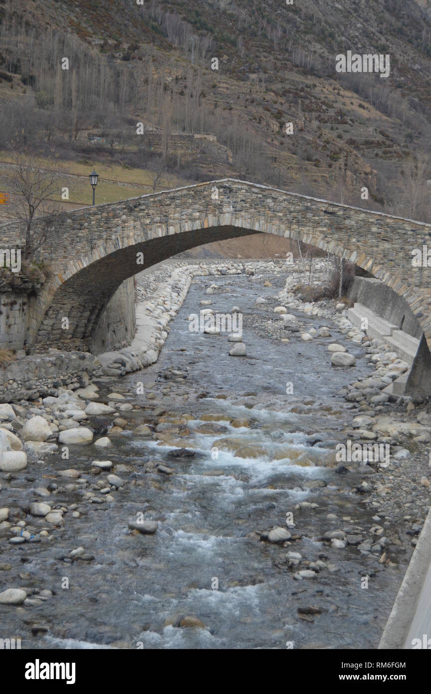 Benasque village hi-res stock photography and images - Alamy