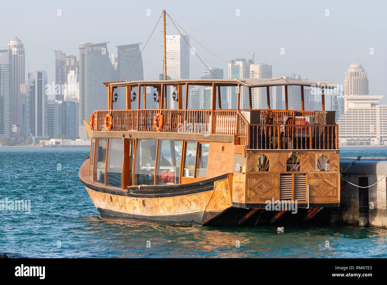 Traditional dhow boat in Doha, Qatar Stock Photo - Alamy