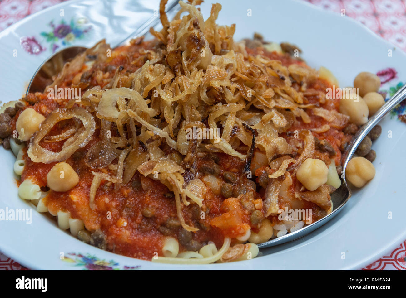 Kushari egypt hi-res stock photography and images - Alamy