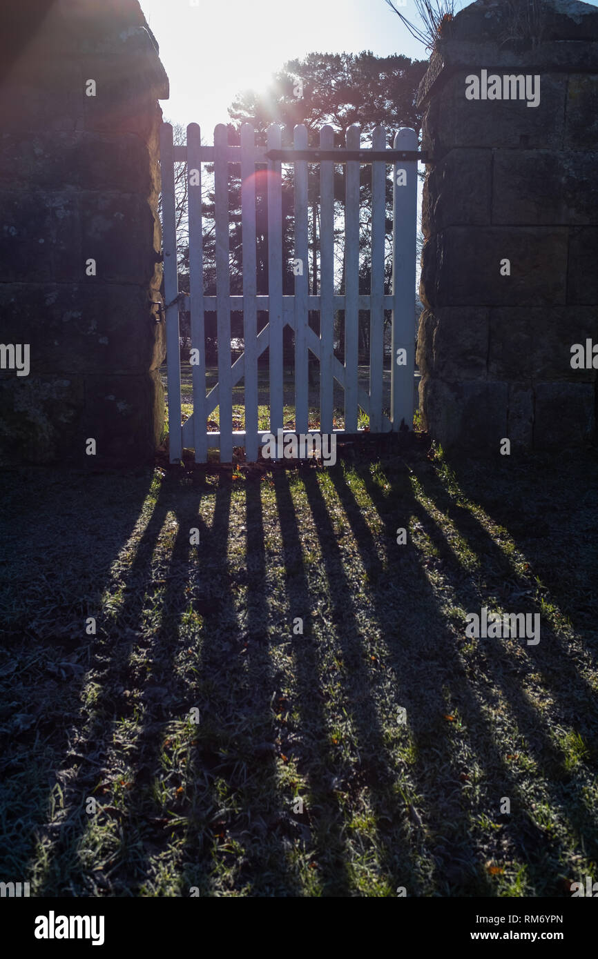 Beautiful garden gate hi-res stock photography and images - Alamy