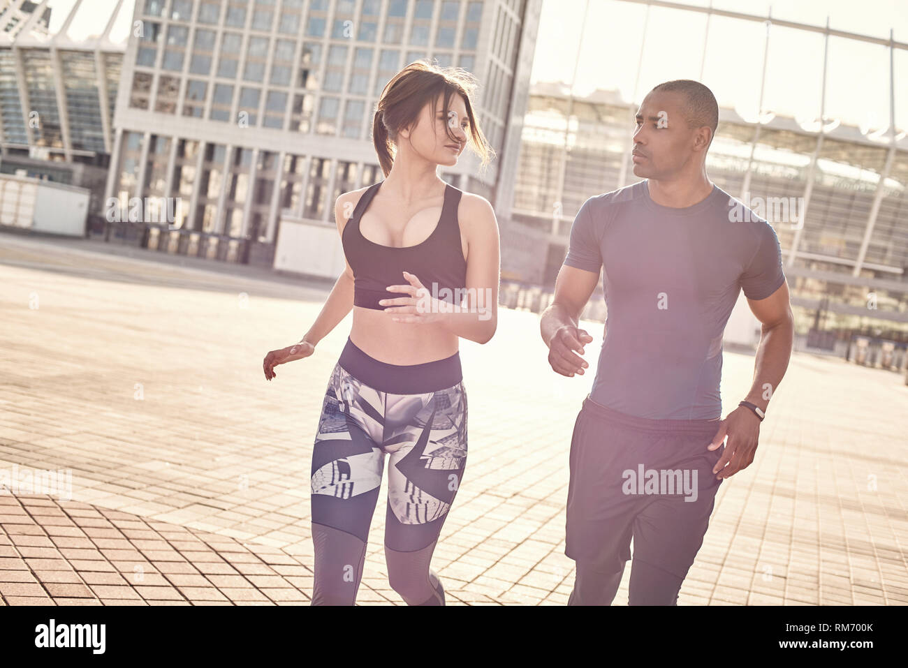 Black couple and workout hi-res stock photography and images - Alamy